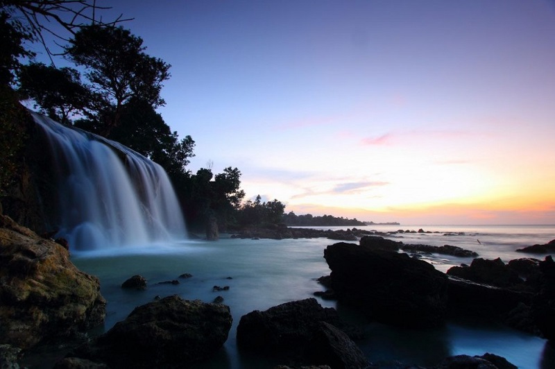 Panorama Air Terjun Toroan, Romantis Bangetzz! | Pariwisata Indonesia