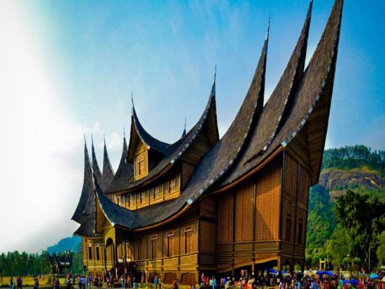 Rumah Gadang Sumatra Barat | Pariwisata Indonesia