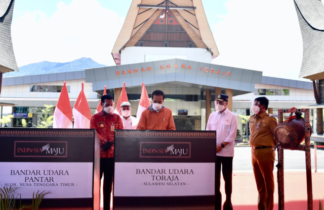 Jokowi Resmikan Bandara Toraja dan Bandara Pantar secara Virtual ...