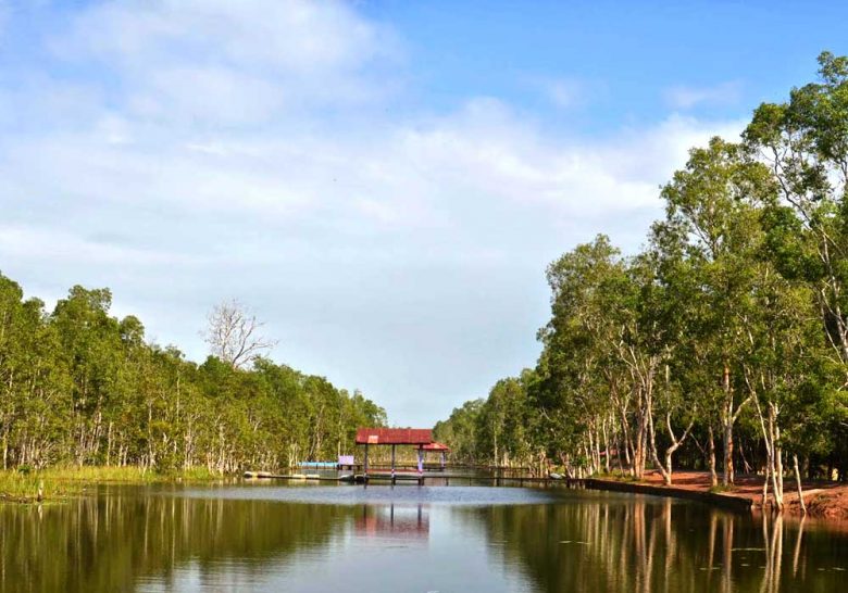 Taman Nasional Dengan Dua Wajah