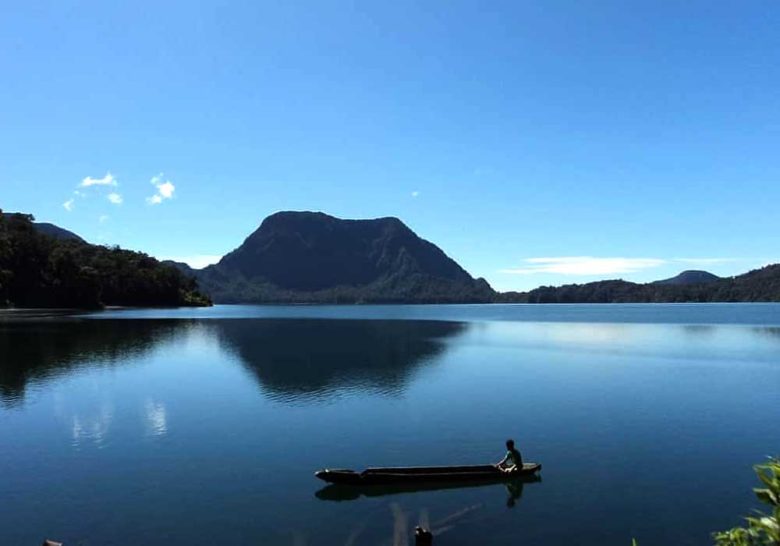 Danau Gunung Tujuh | Pariwisata Indonesia Danau Gunung Tujuh