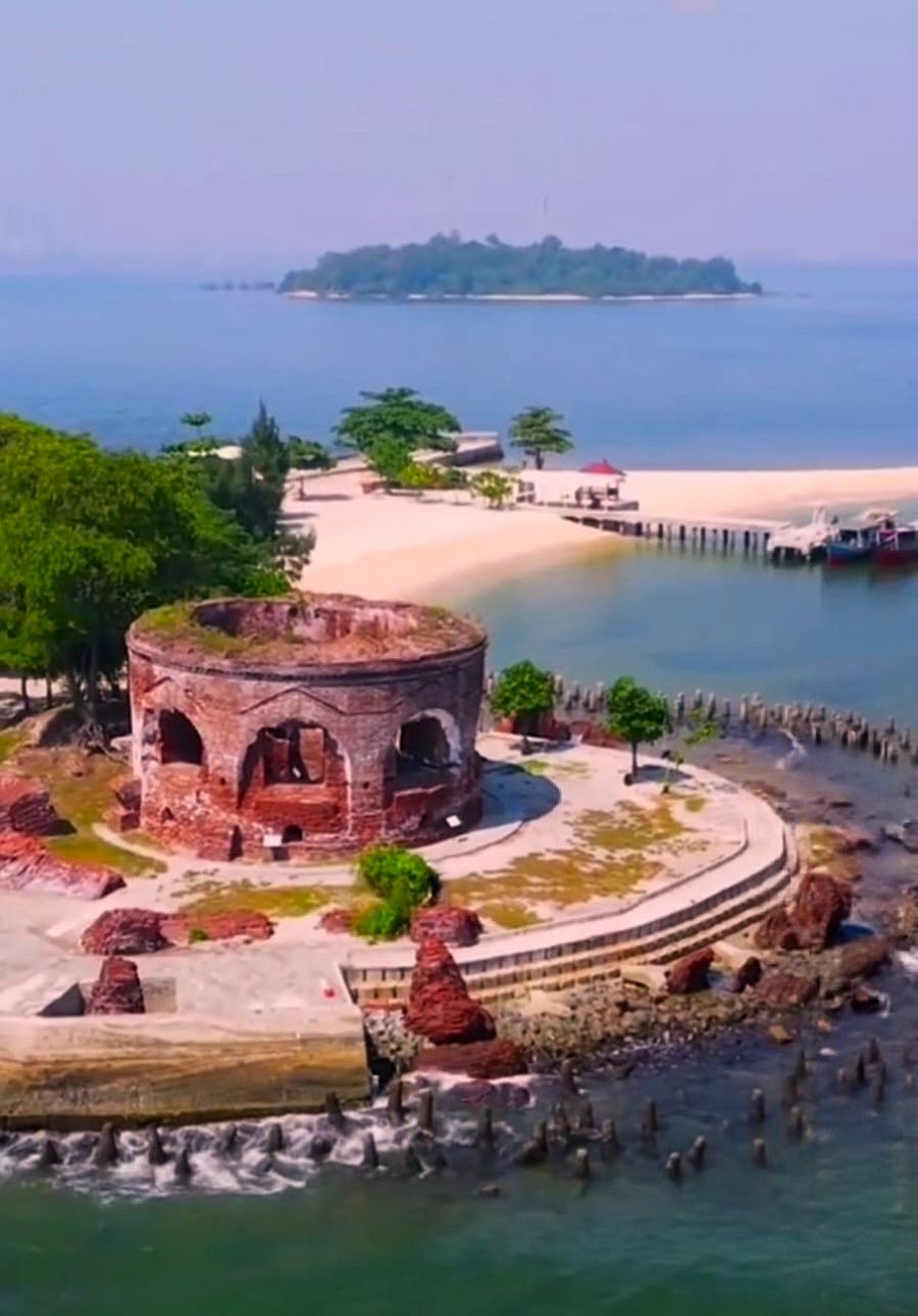 Mengintip Pulau Kelor, Nuansa Klasik Merekam Jejak Masa Kolonial ...